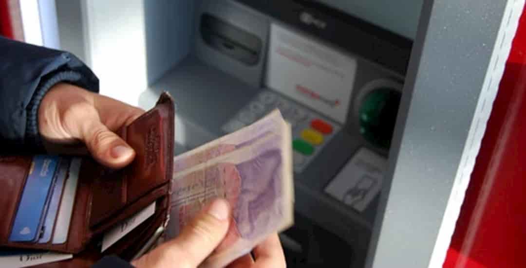 How to Apply 'The Art of Tidying Up' to Your Wallet – Paperwallet