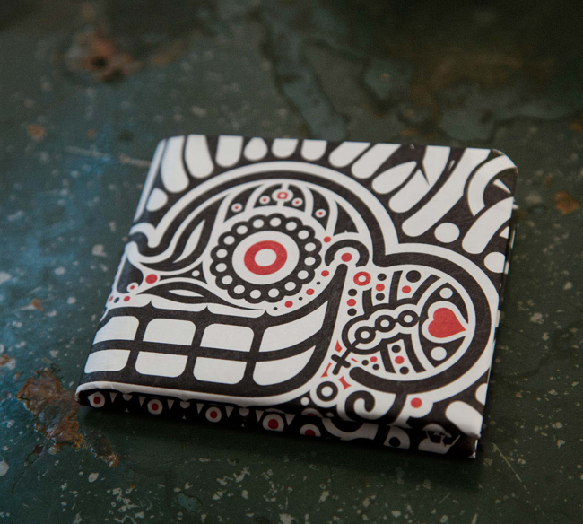 'Aztec Smile' Thin Wallets | Paperwallet